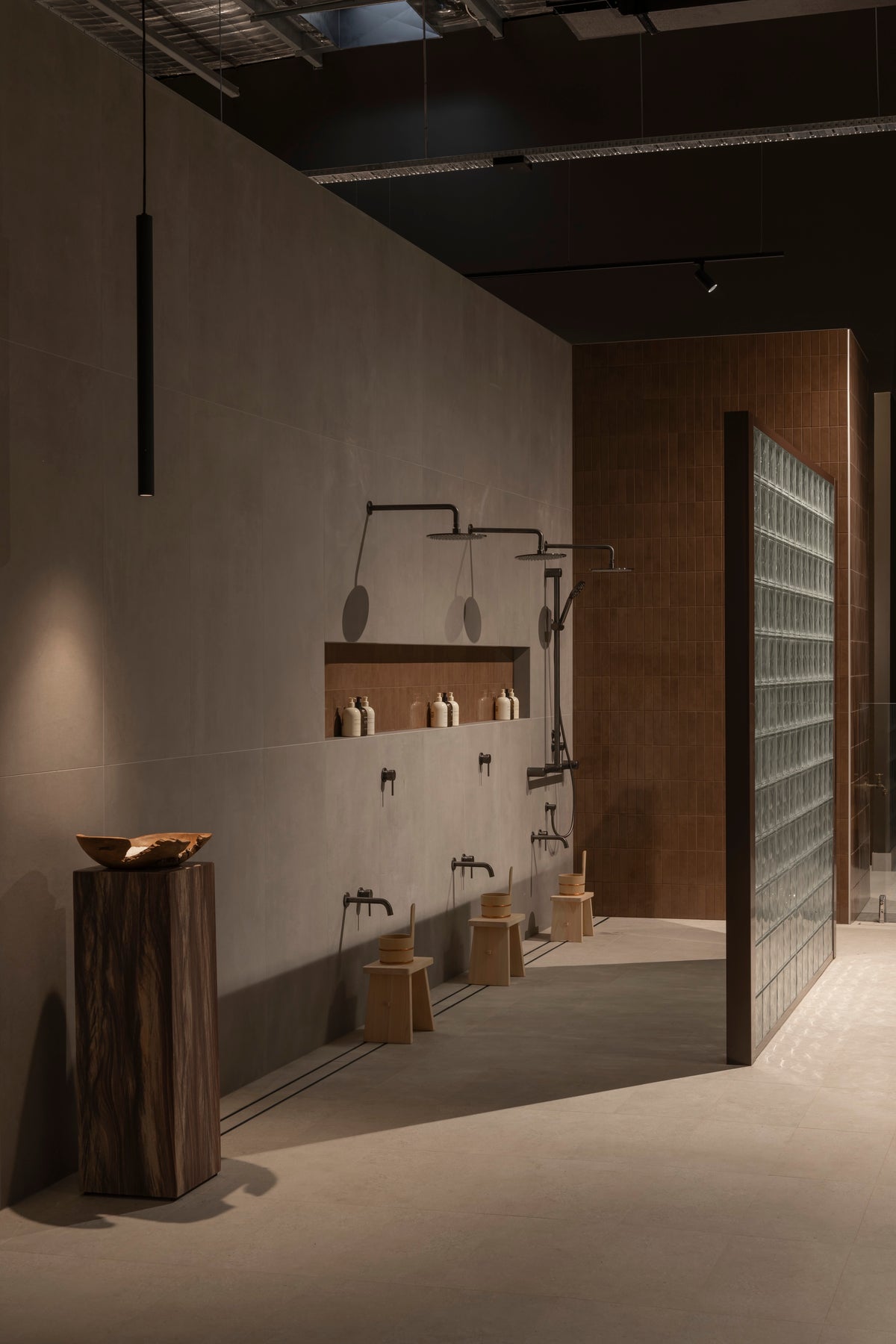 Tracy Zorich | Studio Traces: The Poetic Disruptor of Minimalism – Nood Co