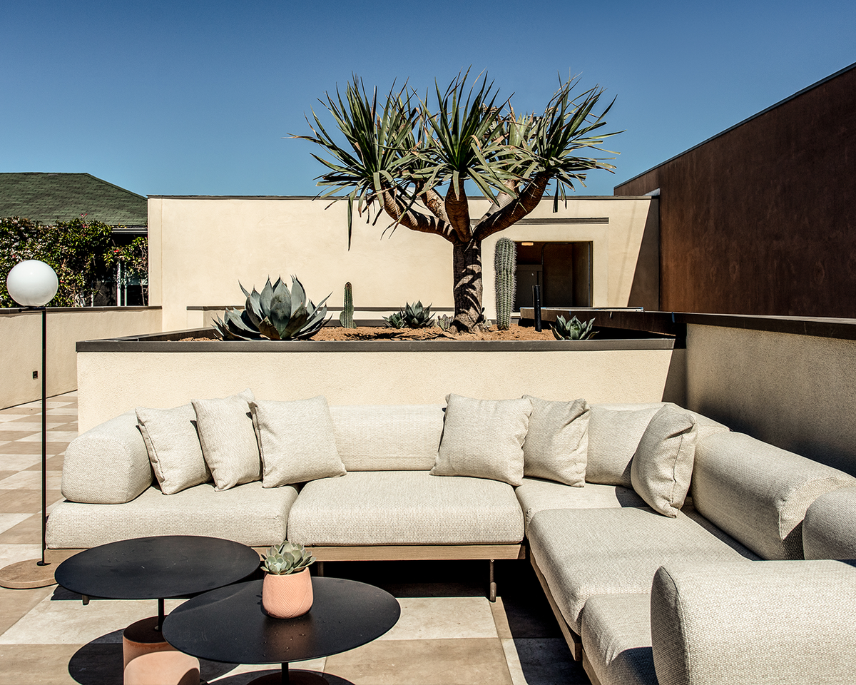 Elevating Commercial Design: Abbot Kinney's Blend of Fluted Brick and ...